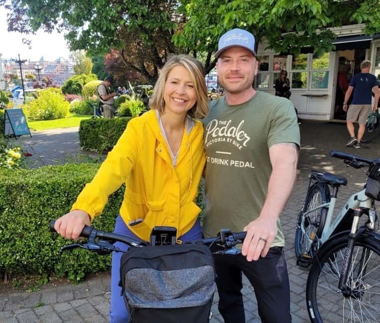 Victoria City Highlights Bike Tour - Castle Hoods & Legends - Real Traveler Feedback