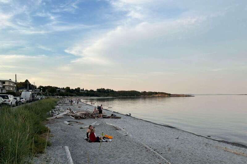 Victoria: Paddle Board Tour at Willows Beach - Victoria: Paddle Board Tour at Willows Beach