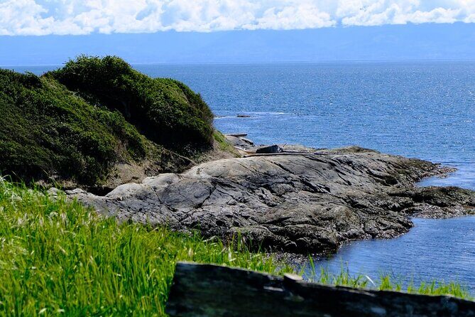 Victoria Seaside Splendors Trail Walking Tour - FAQ