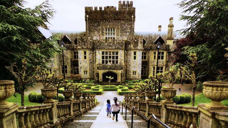 Victoria: Skywalk & Hatley Castle Private Tour - Hatley Castle: A Piece of Hollywood and History