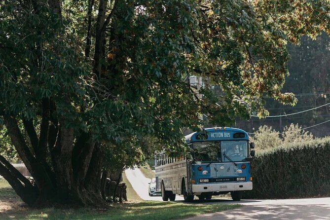 Victoria to Nanaimo Waterfall Wildlife Food Stops Along The Way - Key Points