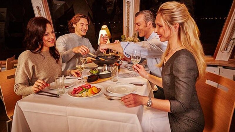 Vienna: 3,5-Hour Danube Cruise "Greek Night" - Live Music, Dance, and Atmosphere
