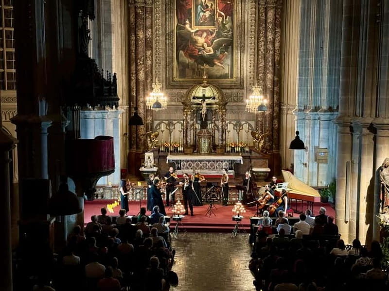 Vienna: Advent, Christmas and New Year's Concerts - Atmosphere and Festive Vibe
