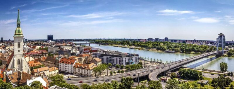 Vienna: Bratislava & Budapest Small Group Guided Day Tour - Overview of the Tour Experience