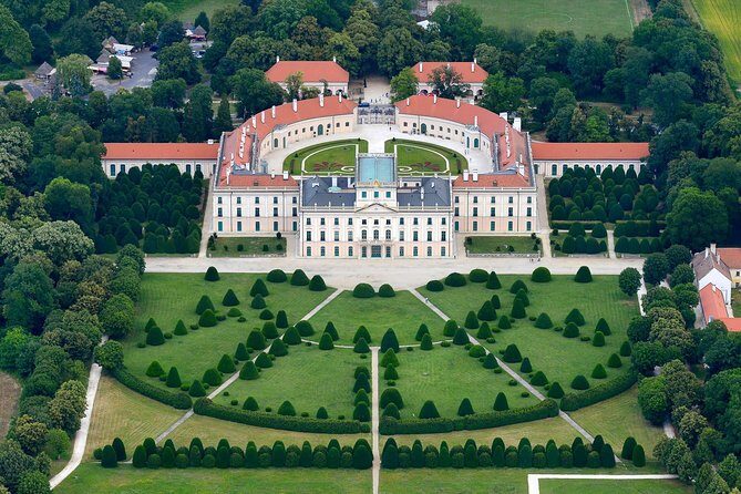 Vienna-Budapest One-Way Sightseeing Transfer - FAQ