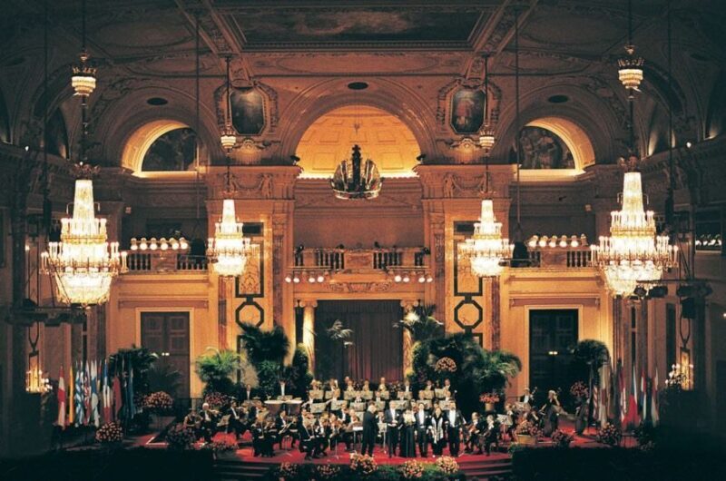 Vienna: Concert Tickets for Vienna Hofburg Orchestra - The Musical Program and Atmosphere