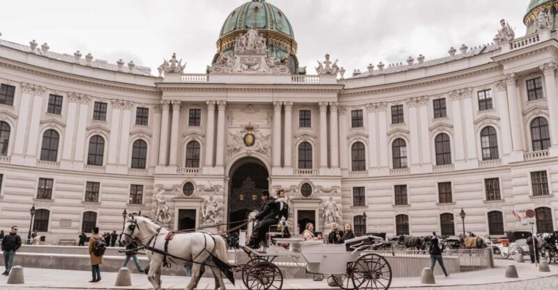 Vienna: Culinary Horse-Drawn Carriage Experience - What Travelers Say