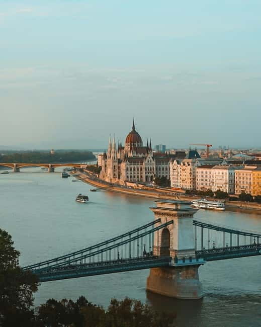 Vienna daytrip: Private transfer from Budapest and back - Why This Transfer Stands Out