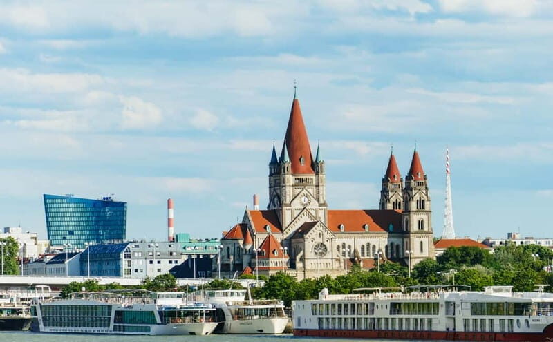 Vienna: EasyCityPass with Public Transportation & Discounts - Considering Costs and Value