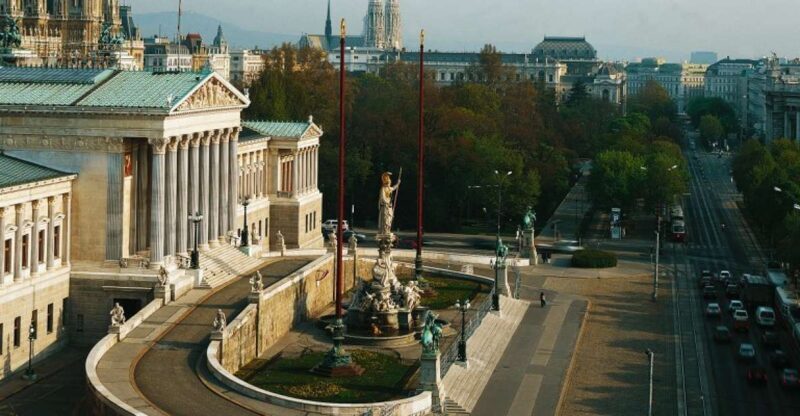 Vienna: Full-Day Private Tour including Schönbrunn Palace - Key Points