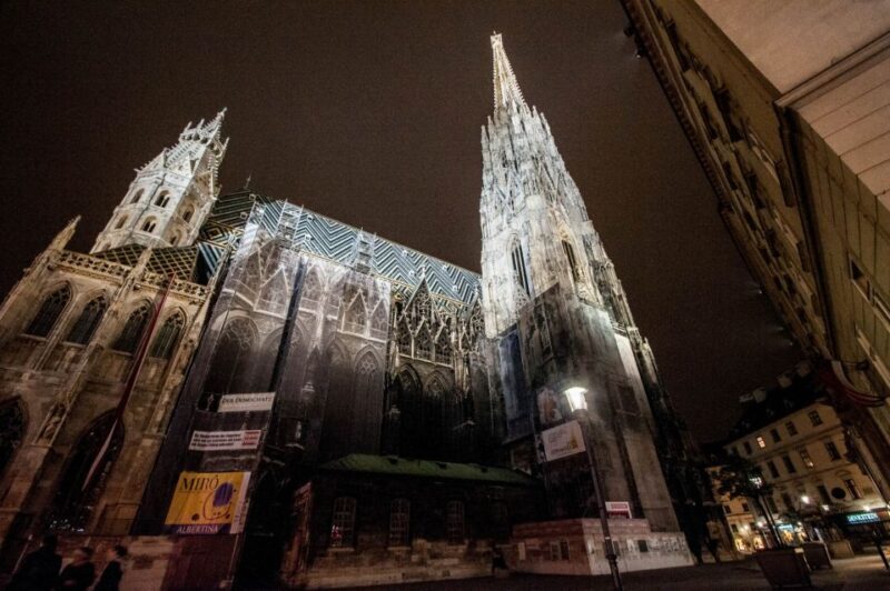 Vienna: Ghosts and Legends Guided Nighttime Walking Tour - Key Points