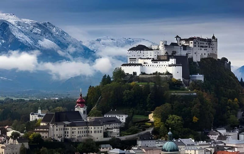 Vienna: Hallstatt & Salzburg Trip through Traunsee - An In-Depth Look at the Tour Experience