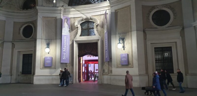 Vienna: Hofburg Palace and Principessa Sissi Tour - Key Points