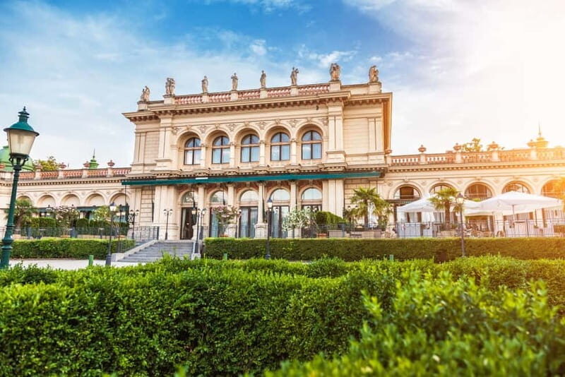 Vienna: Old Town Highlights Private or Group Walking Tour - FAQ