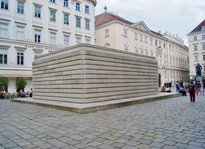 Vienna: Private Jewish Walking Tour - A Deep Dive into the Tour Experience