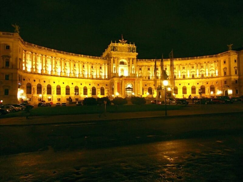 Vienna: Private Night Tour with Local - Key Points