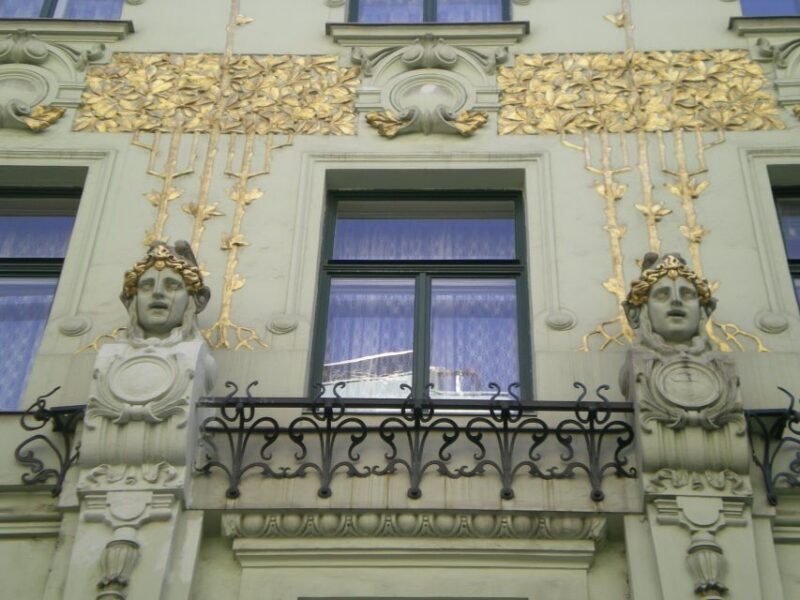 Vienna: Romantic Old Vienna City Walk and Wine Tasting - FAQ