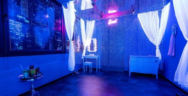 Vienna: Scavenger Escape Room Experience: Gangsta's Cage - Exploring the Experience in Detail