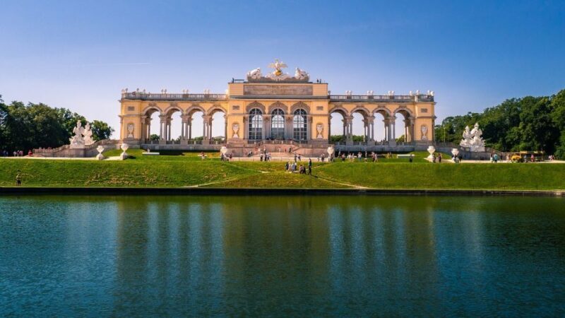 Vienna: Schönbrunn Gardens Tour with Optional Palace Tour - Starting Point and Duration
