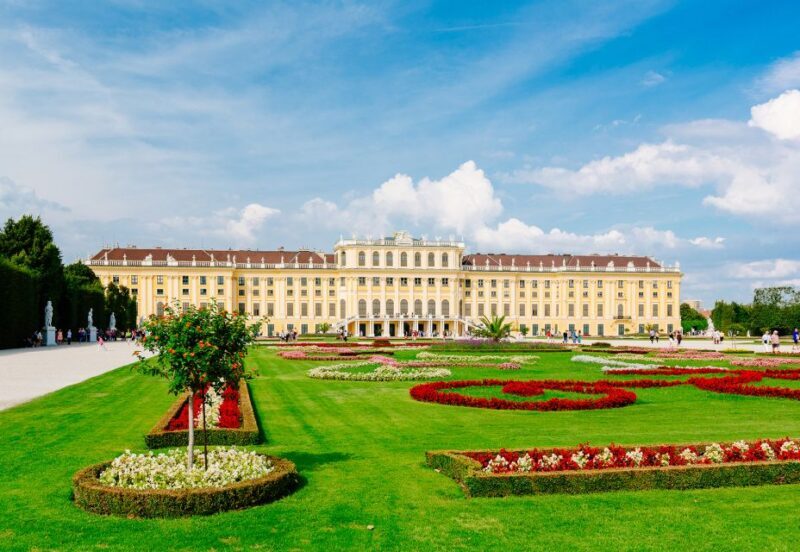 Vienna: Schönbrunn Palace & Garden Skip-the-Line Guided Tour - Vienna: Schönbrunn Palace & Garden Skip-the-Line Guided Tour