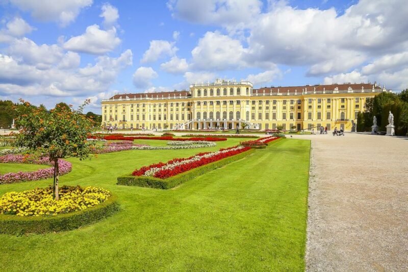 Vienna: Schönbrunn Palace & Gardens Skip-the-Line Tour - A Detailed Look at the Schönbrunn Palace & Gardens Tour