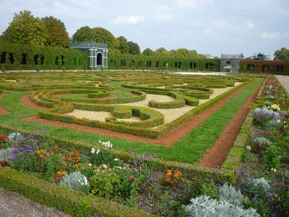 Vienna: Schönbrunn Skip the Line Palace Tour and Gardens - Why Choose This Tour?