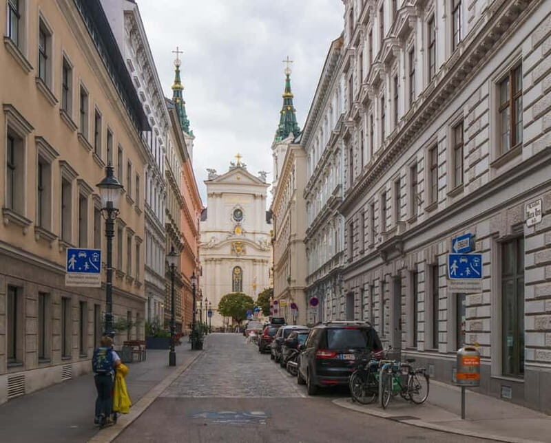 Vienna: Secret alleys and hidden treasures - Key Points