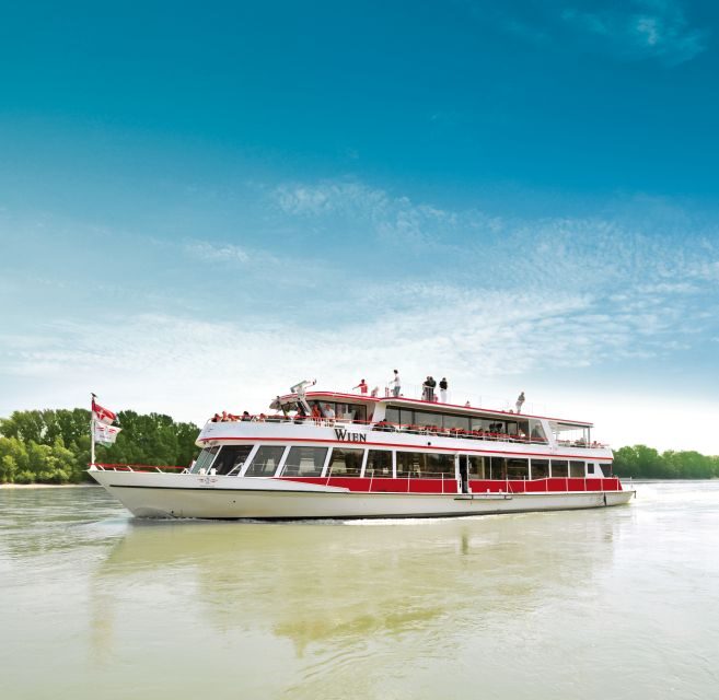Vienna: Sightseeing Boat Tour with Lunch - FAQs