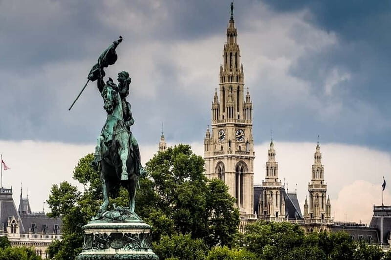Vienna: Sightseeing Tour in an 8 seats electric classic car - The Cost & Value