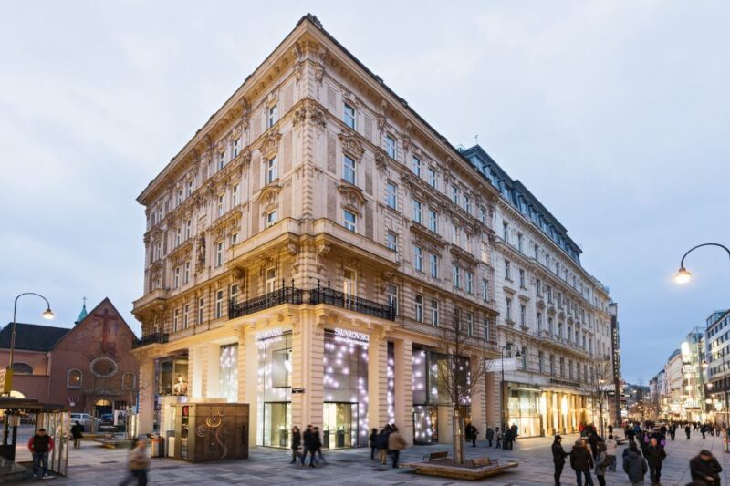 Vienna: Swarovski House Tour with Champagne and Gift - What to Expect from Your Swarovski House Tour in Vienna