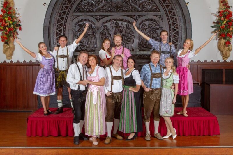 Vienna: Traditional Dinner Show at the Wiener Rathauskeller - Who Is This Tour For?