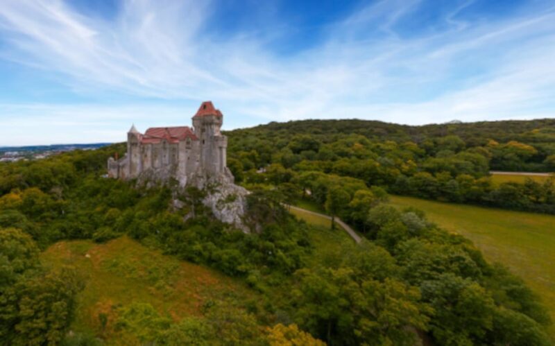 Vienna: Vienna Woods Tour with Underground Lake and Wine - Practical Tips