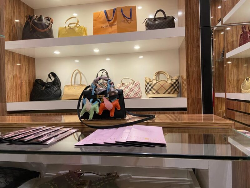 Vienna: VVIP Designer Shopping with Angelina Hot Chocolate - The Value of the Experience: Whats Included and Excluded