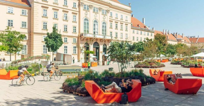 Vienna: Walking Tour of the MuseumsQuartier with Guide - An In-Depth Look at the MuseumQuartier Guided Tour