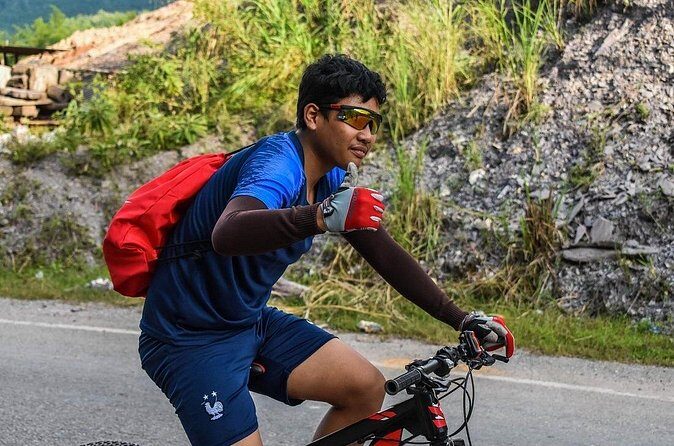 Vientiane by Bike Full-Day Private Tour with Buddha Park - FAQ