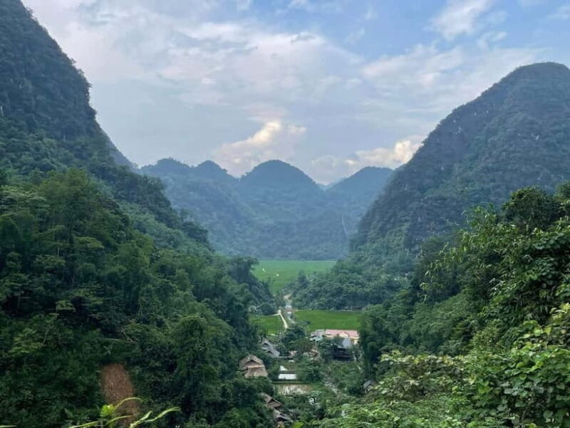 Vietnam Northwest Cycling Adventure Tour 12 Days - What’s Included and What’s Not