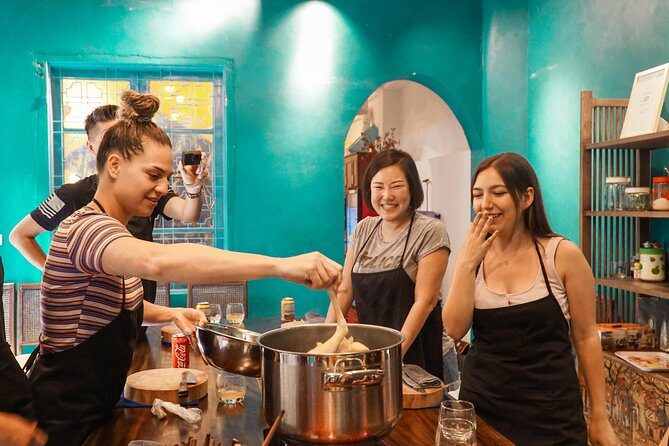 Vietnamese Cooking Class in Indochine Villa with Market Tour - An In-Depth Look at the Experience