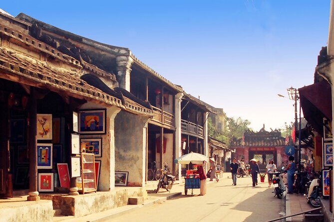 Vietnamese Food and Sightseeing Private Day Tour with Chauffer - FAQ