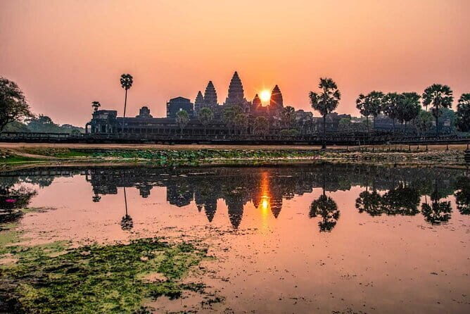 Viewing Sunrise At Angkor Half-Day Tour - Key Points