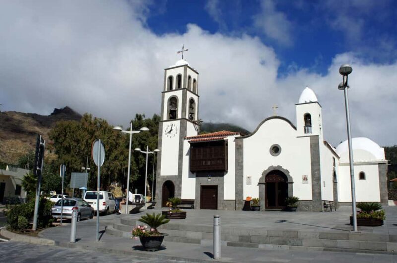 Vigo: Santiago de Compostela Guided Tour with Cathedral - Who Will Appreciate This Tour?