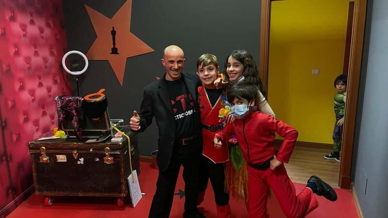 Vigo: Thematic Tour Selfie Experience Gallery Vigo-Galicia - The Verdict on Price and Value