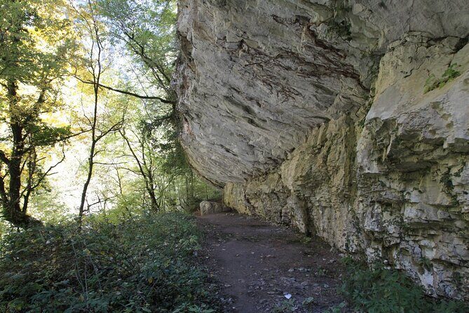 Vikos Gorge crossing hiking from Monodentri to Vikos village - FAQs