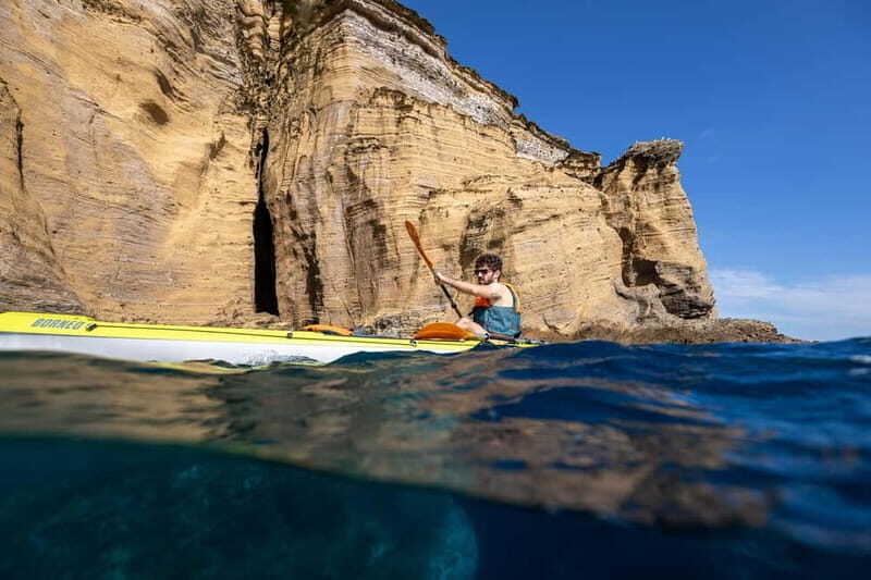 Vila Franca do Campo: Premium Kayak Rental - Navigation and Equipment