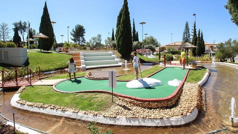 Vilamoura: Family Golf Park Game - What Makes Family Golf Park Stand Out?