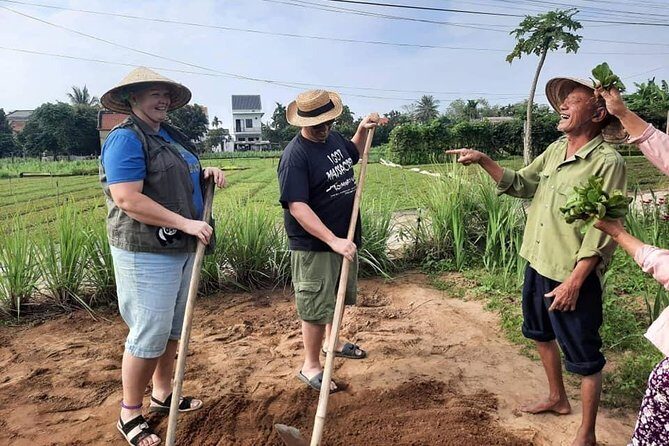 Village Experience Hoi An Tour & Hoi An Walking Tour with Night Market - Practical Tips for Making the Most of Your Day