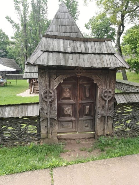 Village Museum Bucharest Guided Tour - Exploring the Tour in Detail