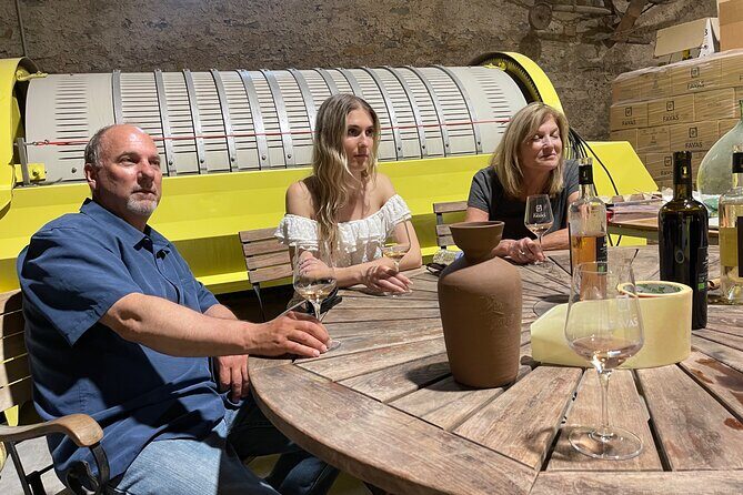 Villages and wine tasting around the Pic Saint Loup - Authenticity and Value for Travelers