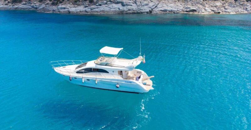 Villasimius: Day Yacht Cruise with Aperitif and Lunch - The Experience in Detail