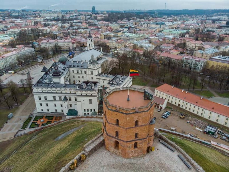 Vilnius: City Bike Tour of Vilnius Highlights - Why the Reviews Love It