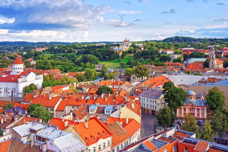 Vilnius: Express Walk with a Local in 60 minutes - Who Will Love This Experience?
